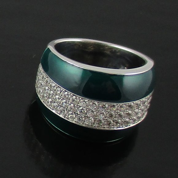 Infinite Possibilities by Absolute | Jewelry | Absolute Emeraldgreen ...